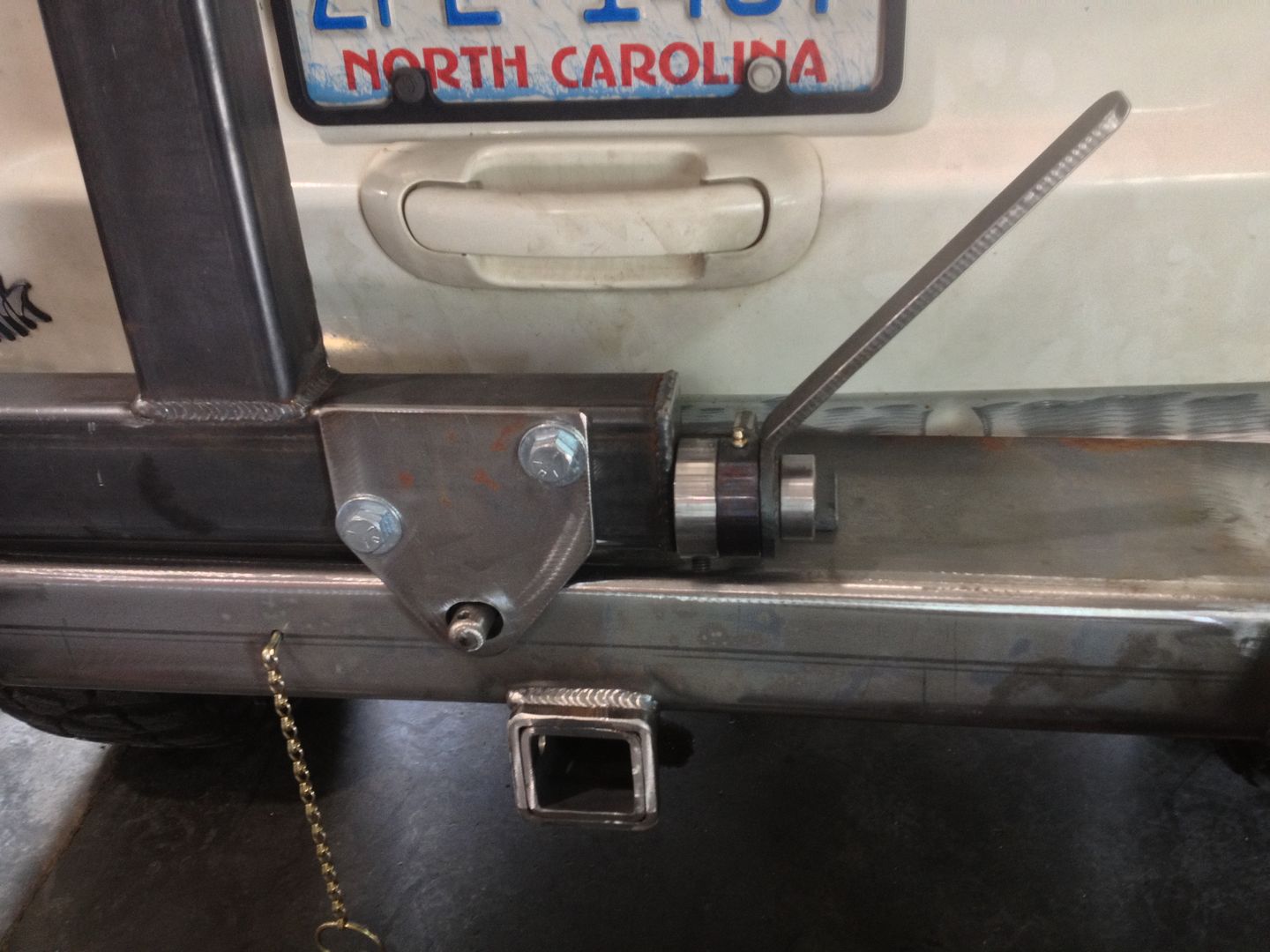 Tire Carrier Latch??? | Pirate 4x4